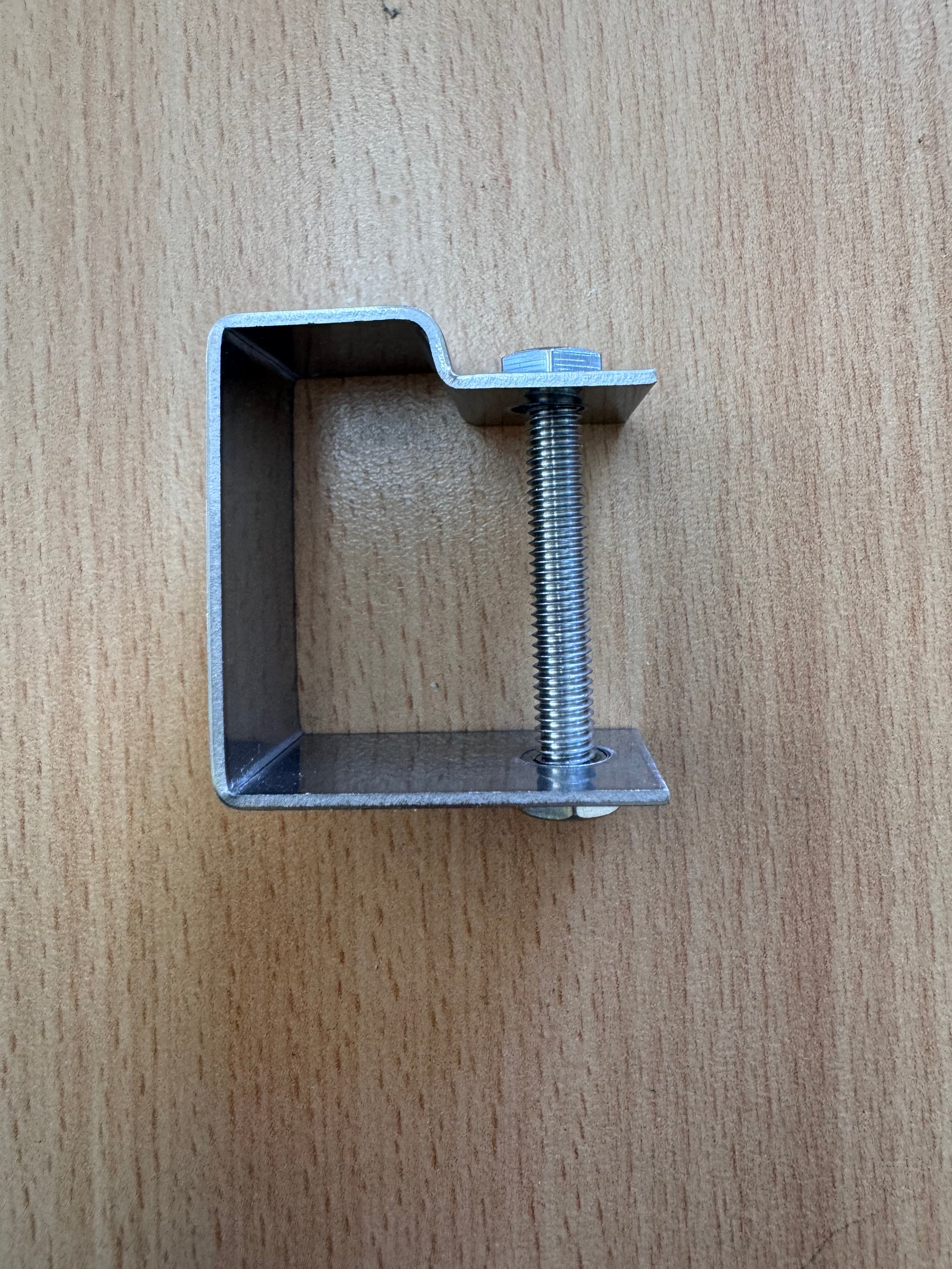 Frp Grating C Clip – ESA GRATING