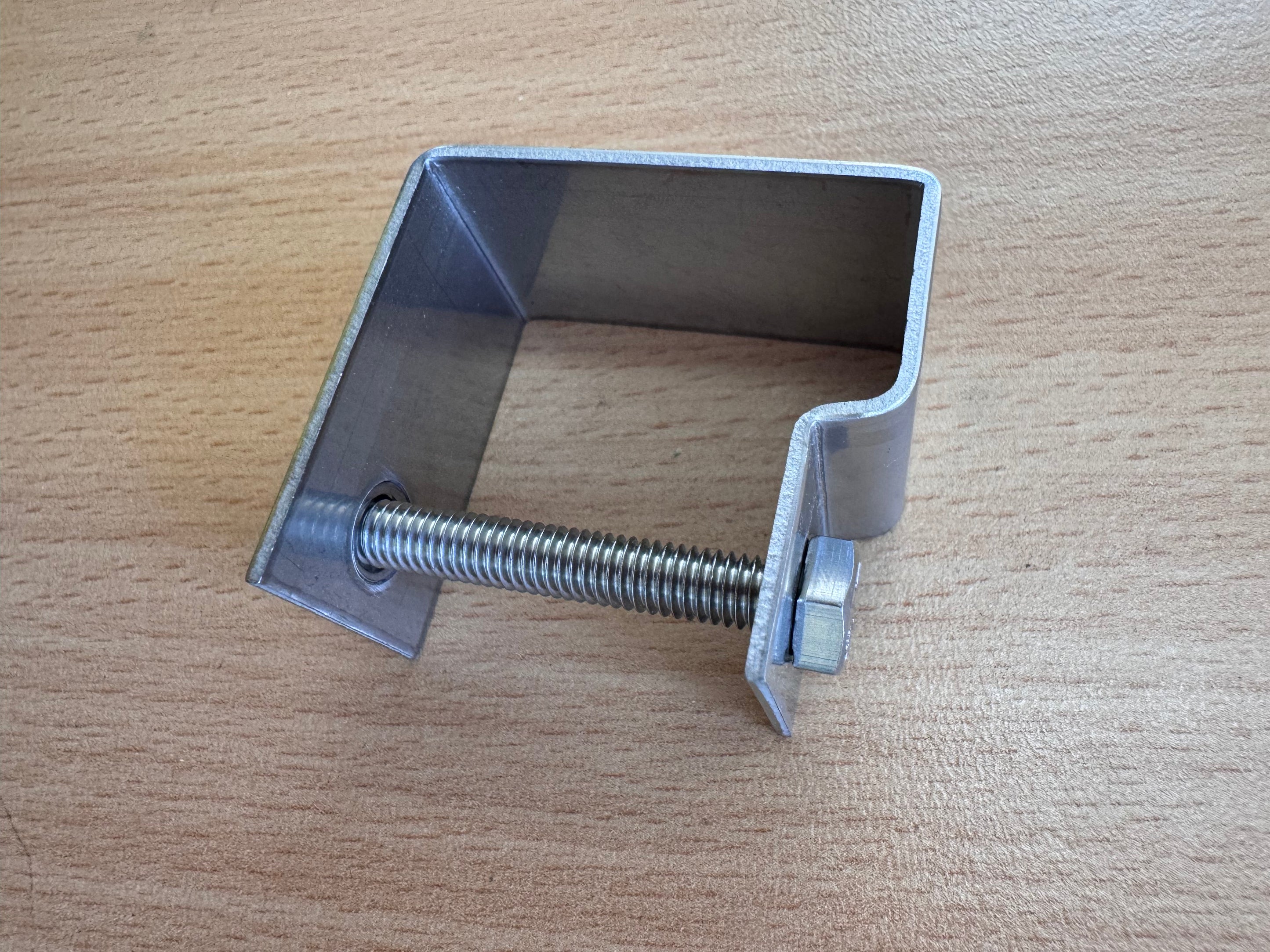 Frp Grating C Clip – ESA GRATING
